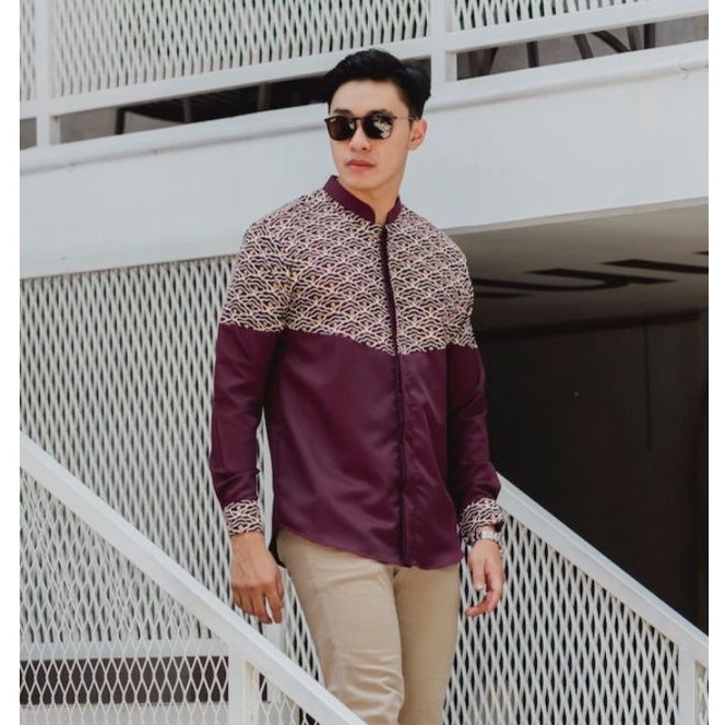 Jual Kemeja Batik Pria NUC.ID Adam 05 (Maroon tua) | Shopee Indonesia