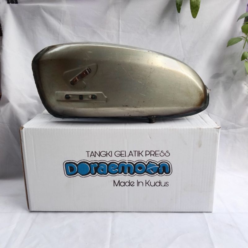 Jual TANGKI CB PRES DORAEMON TANGKI CB 100 GELATIK | Shopee Indonesia