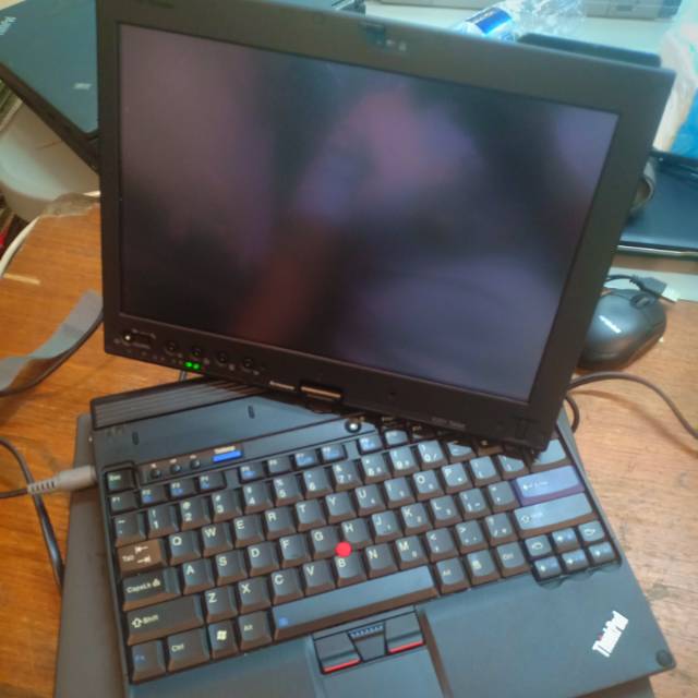 Jual Lenovo thinkpad x201 tablet i5 ram 4gb hdd 320 bonus tas bonus ...