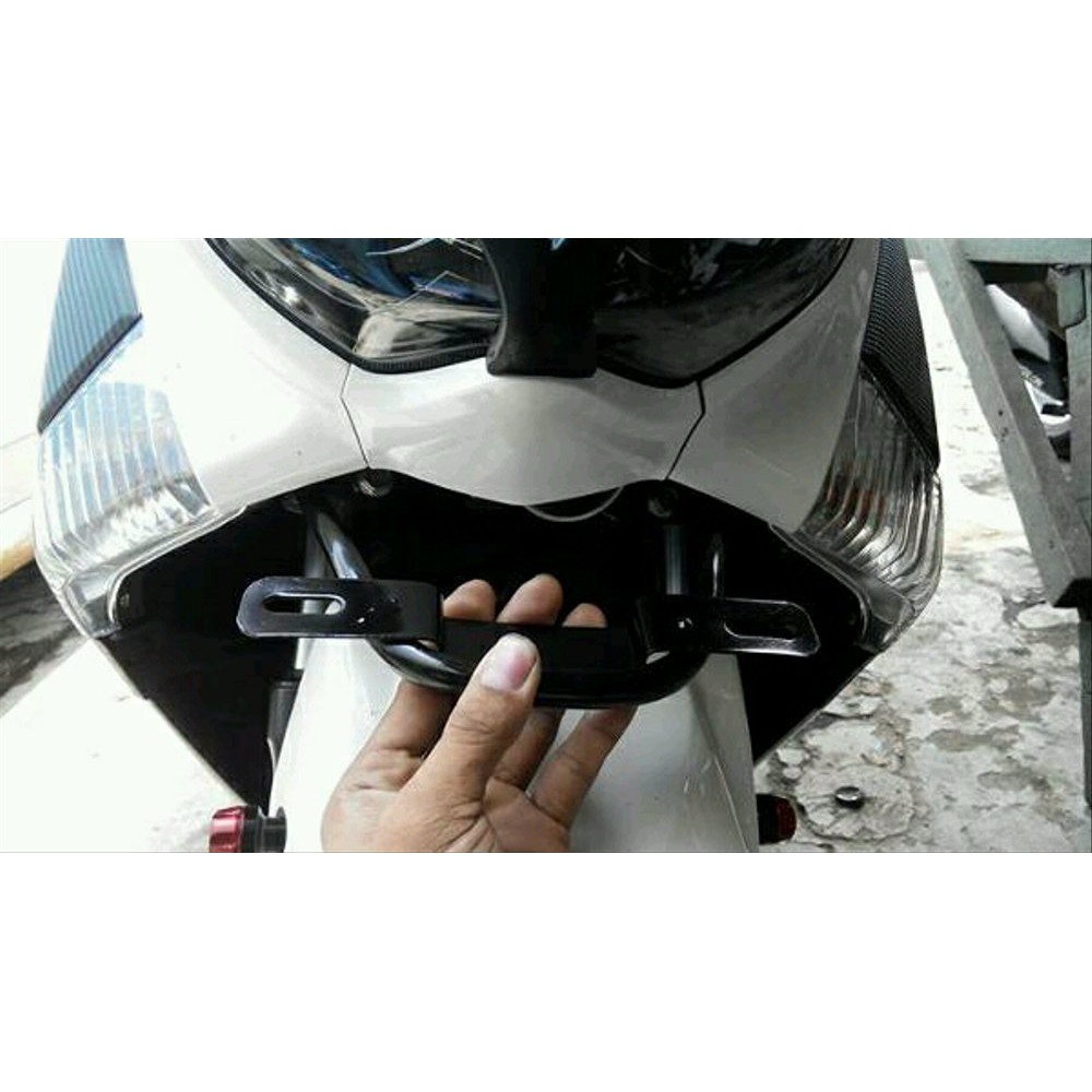 Jual Dijual BRACKET DUDUKAN PLAT YAMAHA NMAX... breket plat nomor kumis ...