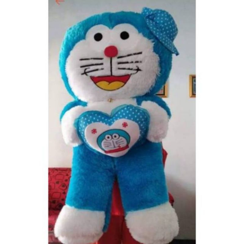 Jual Boneka Doraemon topi love jumbo | Shopee Indonesia