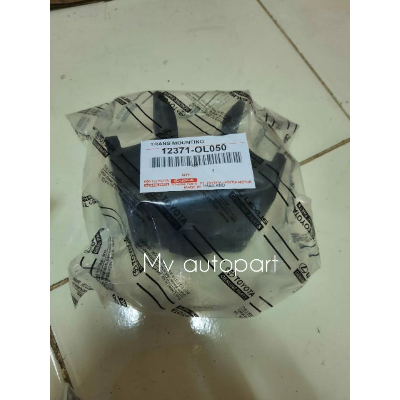 Jual Transmisi mounting Toyota Innova Diesel Matic Ori | Shopee Indonesia