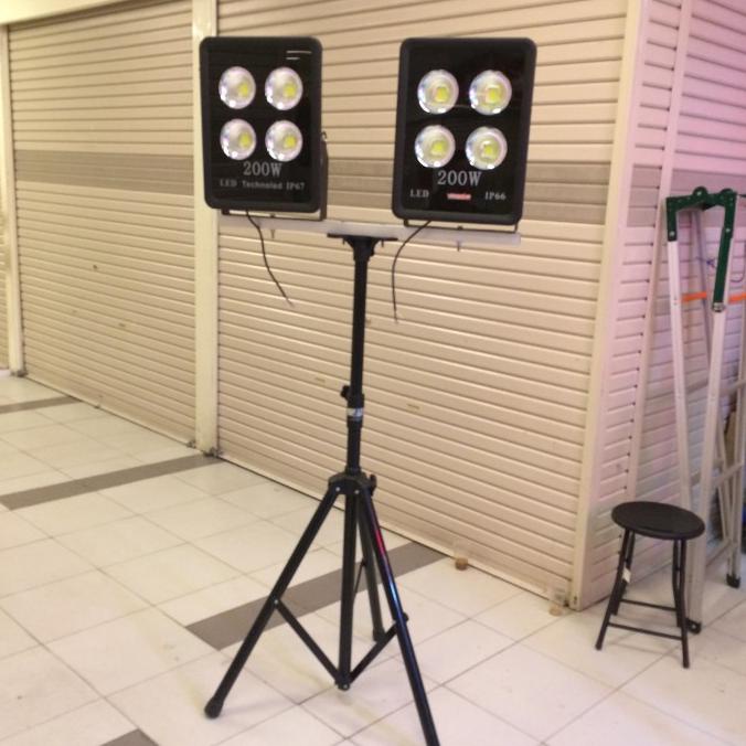 Jual Tiang Lampu Portable , Tiang Lampu Sorot , Tiang Lampu | Shopee ... Jual Tiang Lampu Portable , Tiang Lampu Sorot , Tiang Lampu | Shopee ...