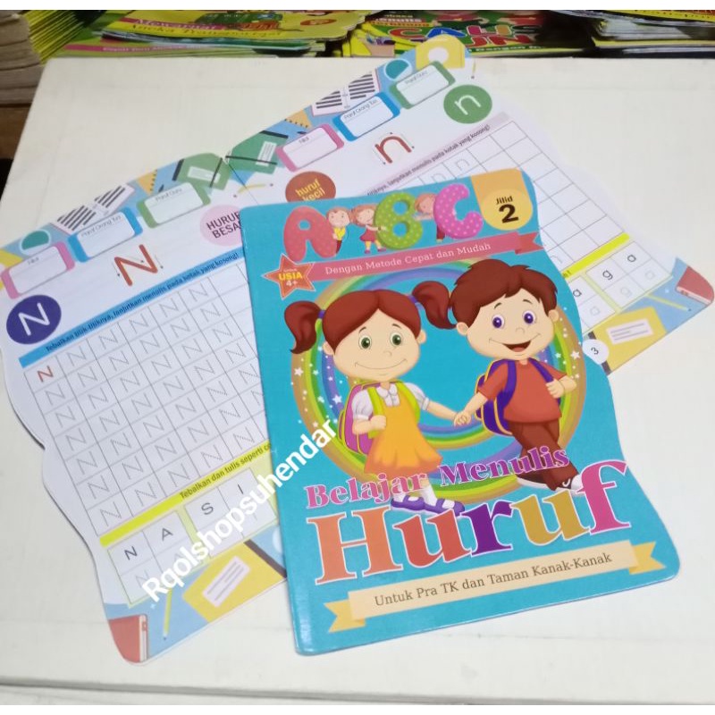 Jual BuKu seri anak PAUD mengenal Huruf jilid 2 | Shopee Indonesia