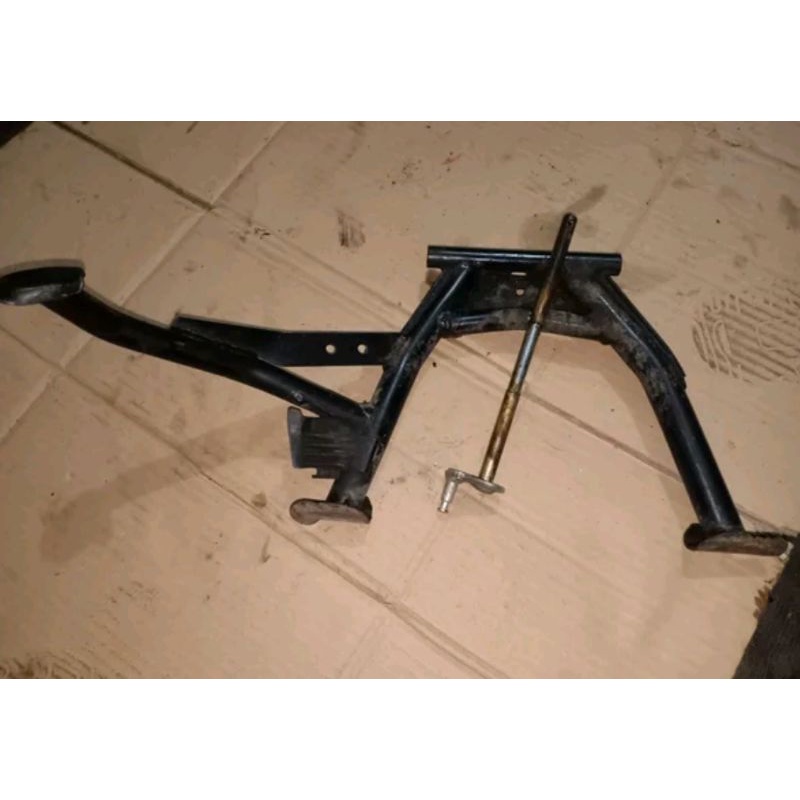 Jual STANDAR DUA TENGAH STANDAR JAGANG TENGAH ORIGINAL LEPASAN MOTOR HONDA VARIO 125 LED VARIO ...