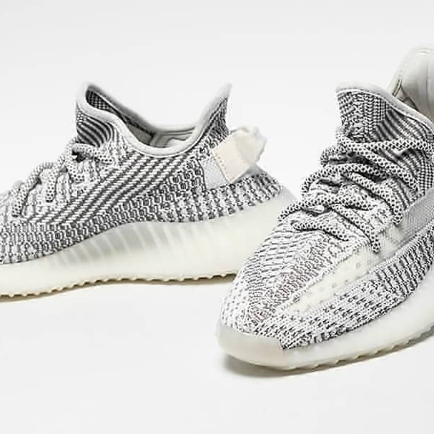 Jual Adidas Yeezy Boost 350 V2 Static Non-Reflective | Shopee Indonesia