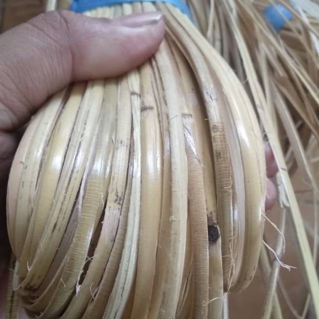 Jual Iratan ikatan tali rotan lesio rattan pipi 3mm harga /kg angklung ...