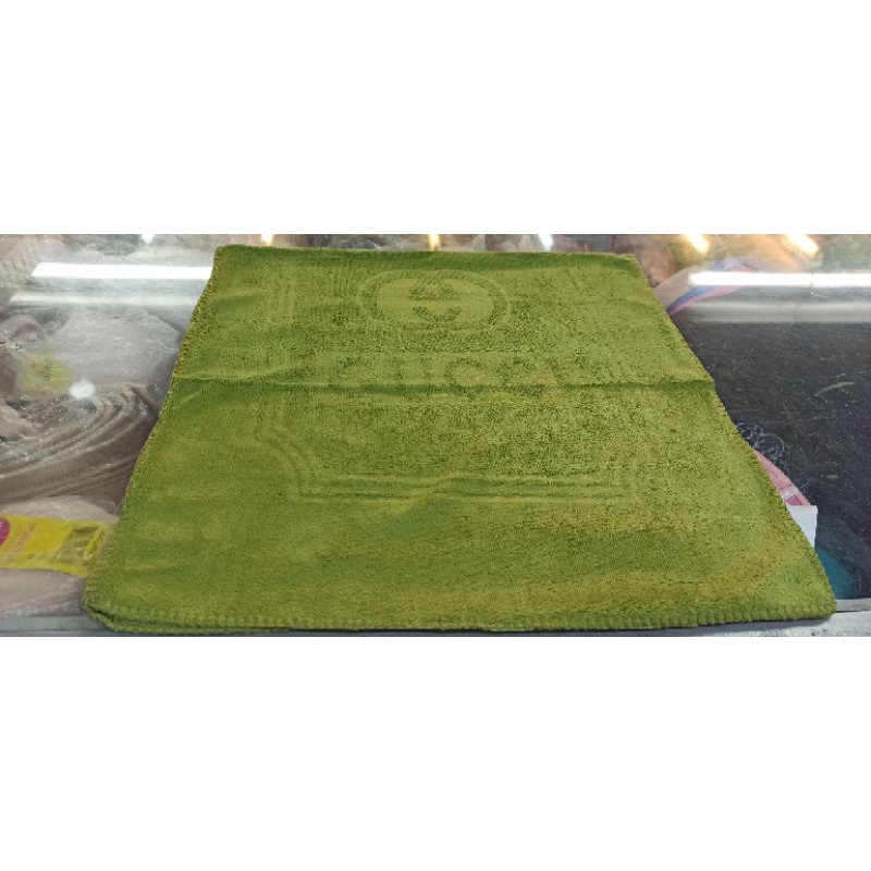 Jual Handuk Leher Lovely Microfiber Corak Gucci | Shopee Indonesia