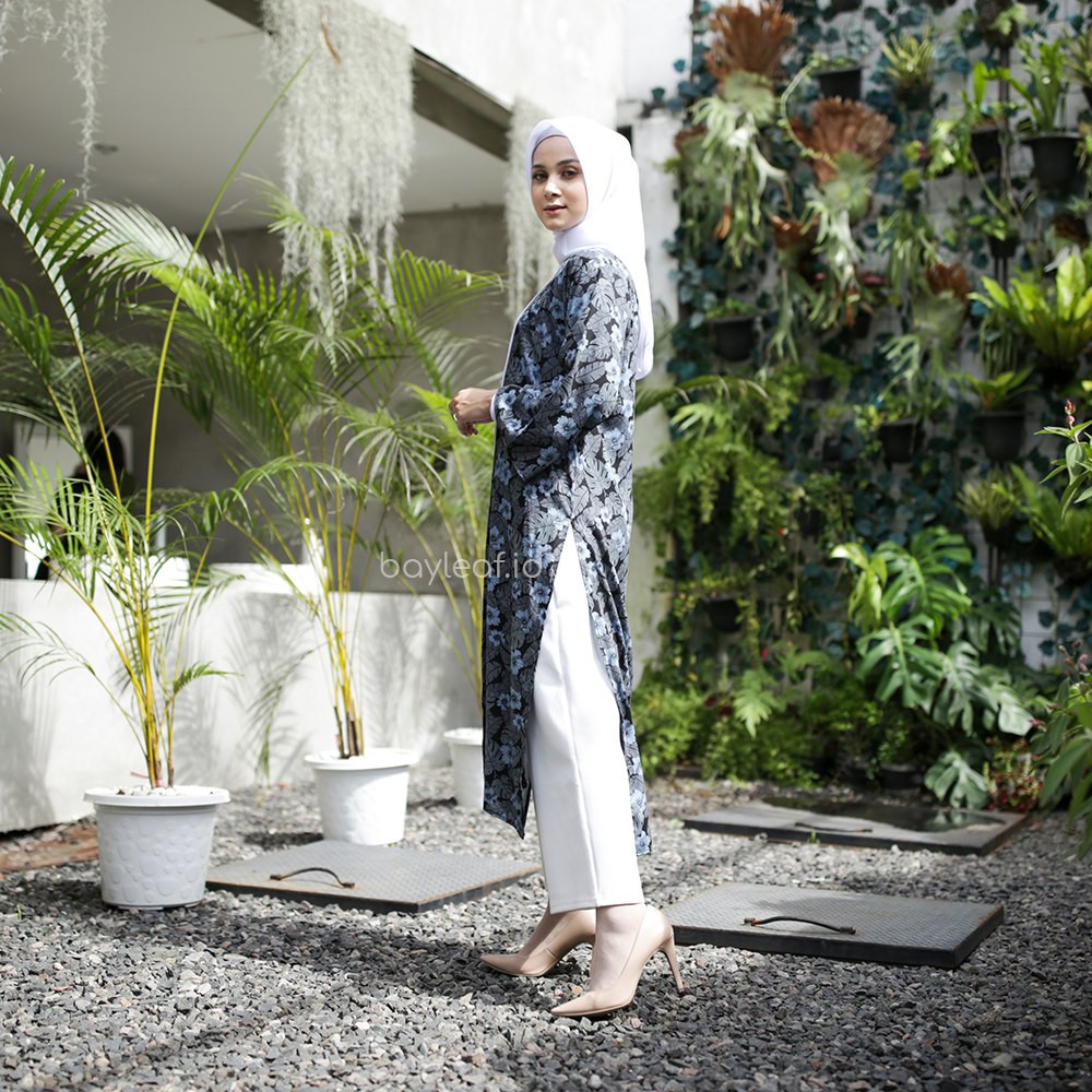 Jual Sandra Emily Outer Limited Edition | Shopee Indonesia