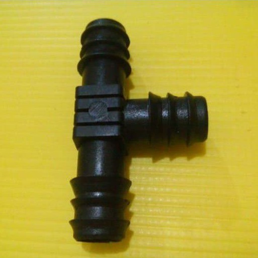 Jual Sambungan Selang T / Tee Connector 16mm (13 mm ) untuk Fertigasi ...
