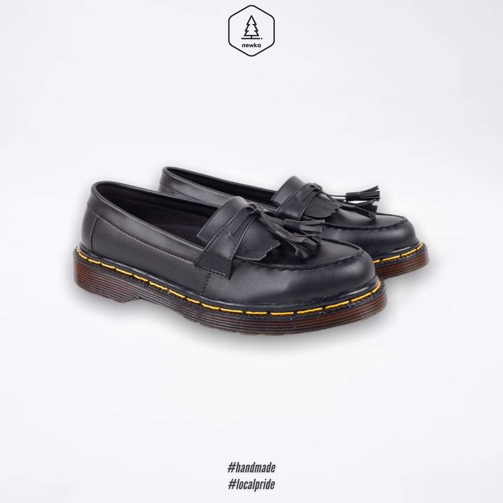 Jual Newka sepatu pria casual semi formal Loafer docmart - Sepatu ...