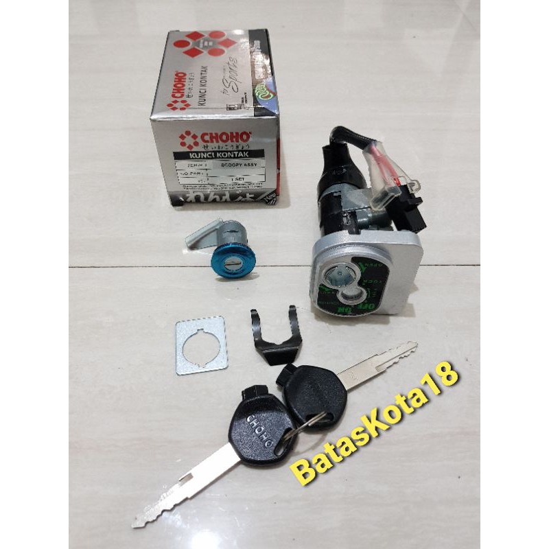 Jual Kunci Kontak Set Key Set Scoopy Lama-Carbu Karbu Original Choho ...