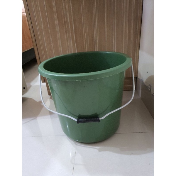 Jual Ember Besar Diameter 35cm | Ember 6 Galon | Shopee Indonesia