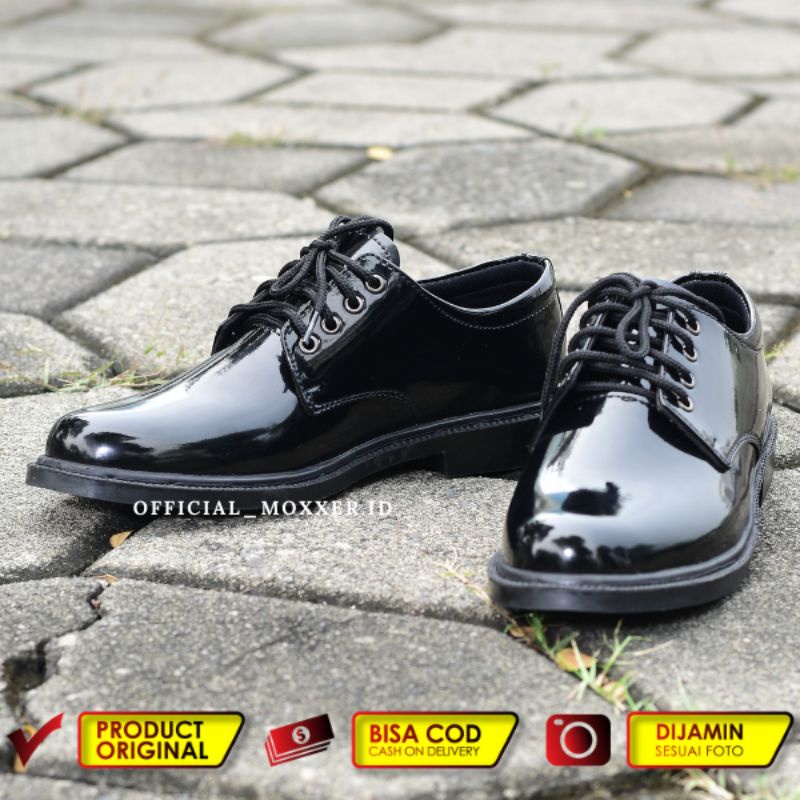 Jual Sepatu PDH Pendek 01 TNI Satpam Security Hitam Kilap / Sepatu ...