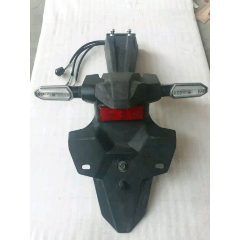 Jual Spakbor Slebor Belakang Plus Lampu Sein Plat Nomer Lengkap Honda ALL New CBR150R CBR 150 R ...