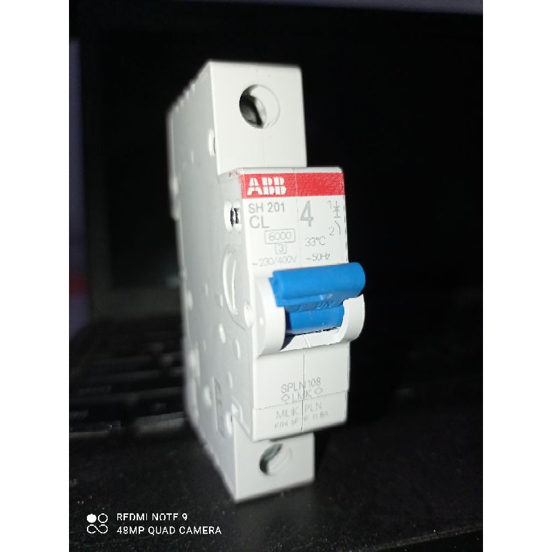 Jual mcb modif abb biru 4A modif anti jeglek anti panas MCB ABB 4A ... Jual mcb modif abb biru 4A modif anti jeglek anti panas MCB ABB 4A ...