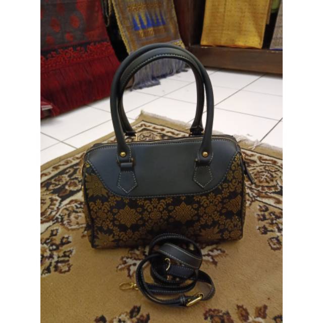 Jual Tas songket ayako khas palembang hitam gold A | Shopee Indonesia