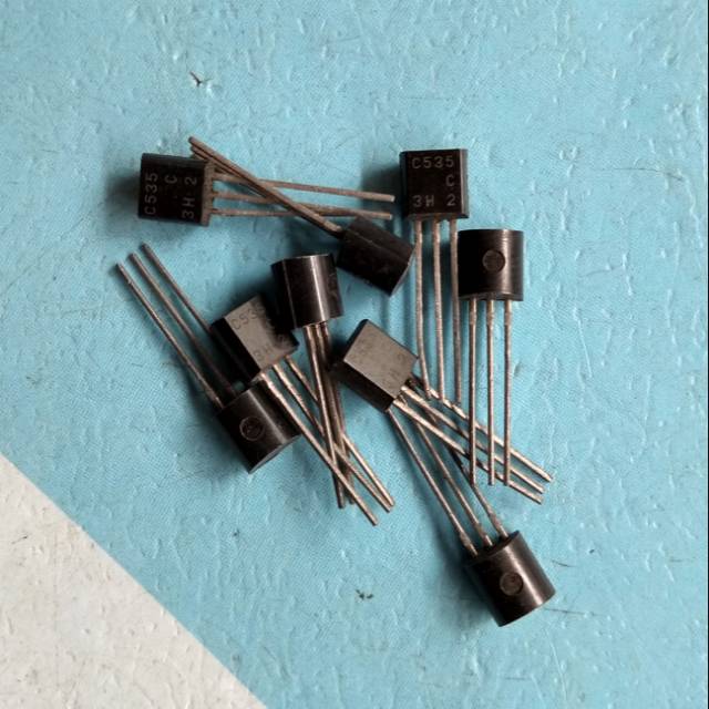 Jual Transistor C535 kaki 3pin | Shopee Indonesia