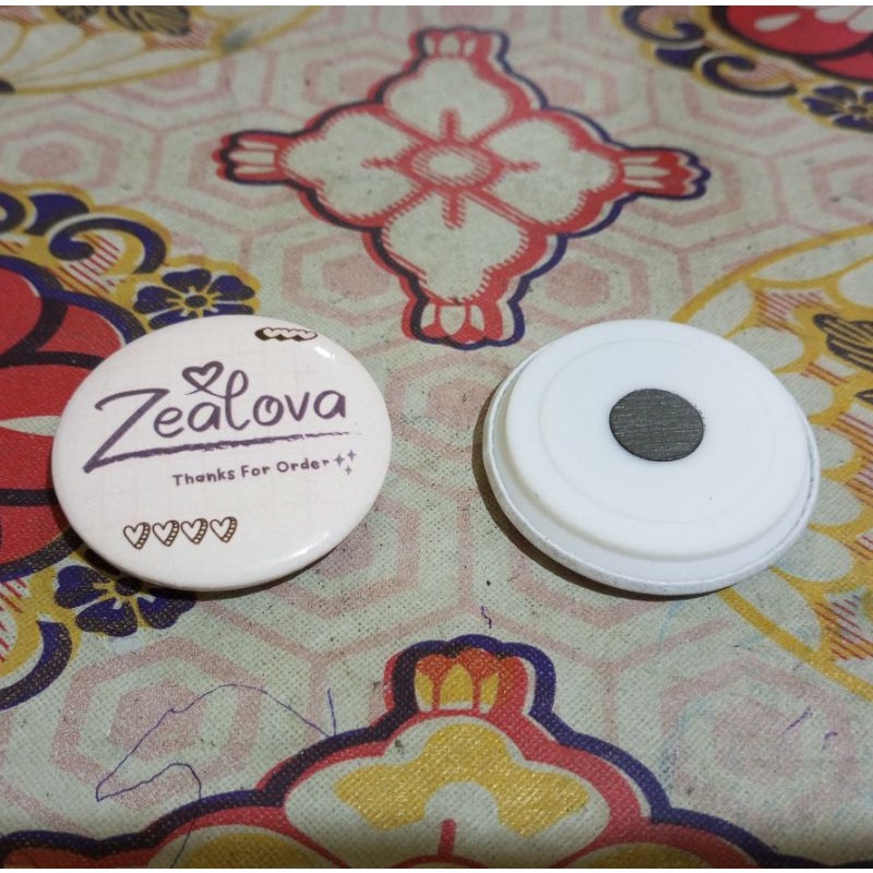 Jual Cetak Pin Magnet 44 mm Tempelan Kulkas Custom Murah | Shopee Indonesia