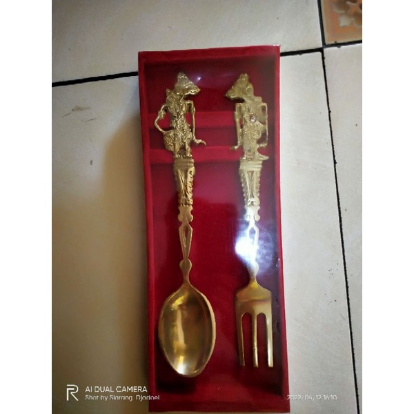 Jual hiasan sendok garpu wayang kuno lawas jadul antik | Shopee Indonesia