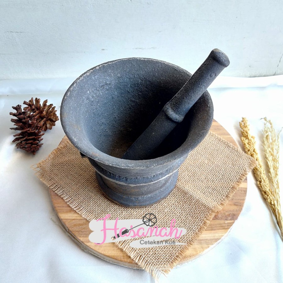 Jual Lumpang Besi no. 3 / Lumpang Jamu / Lumpang Tumbuk Bumbu | Shopee ...
