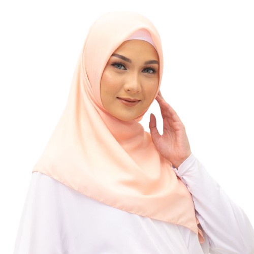 Jual ELZATTA HIJAB KERUDUNG JILBAB SEGI EMPAT SEGIEMPAT POLOS KEISHA ...