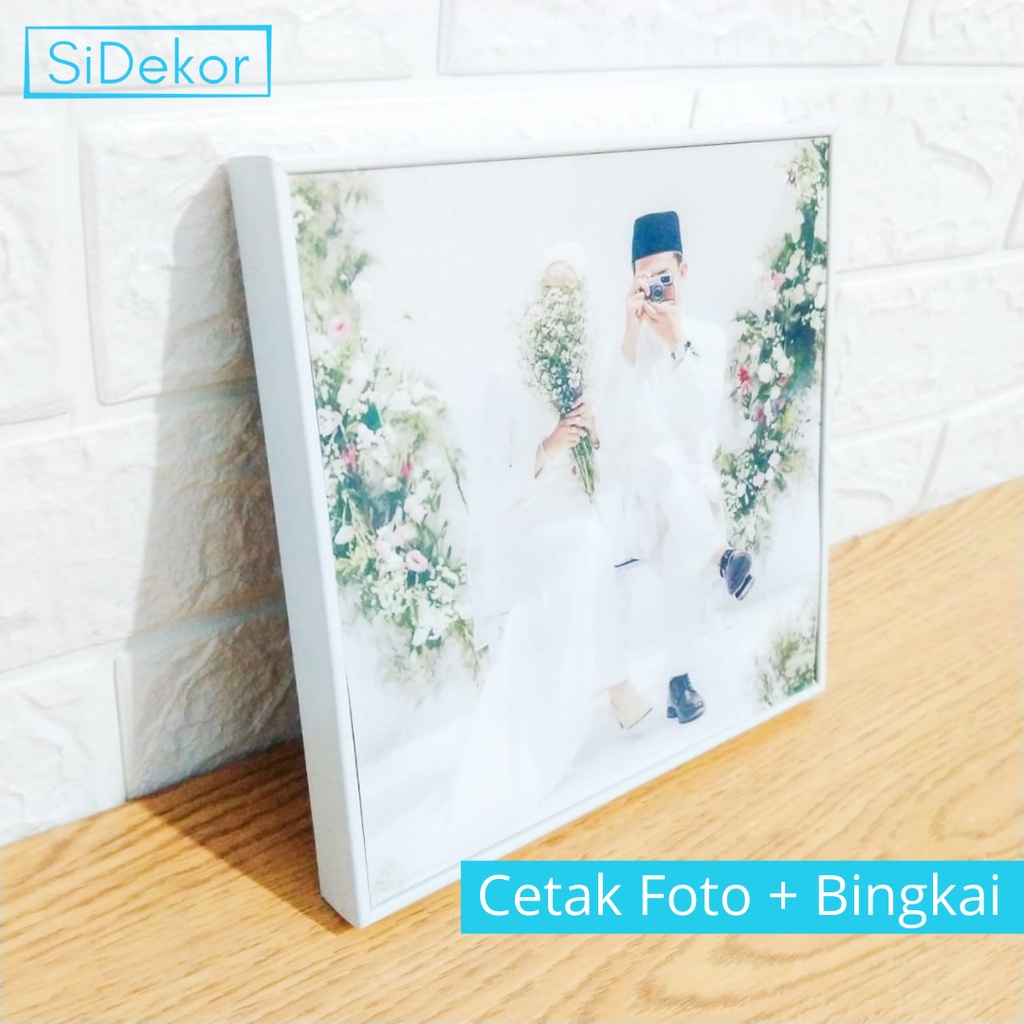 Jual 5Pcs Sidekor Cetak Foto + Fiber Frame 8R (20X20 Cm) | Shopee Indonesia