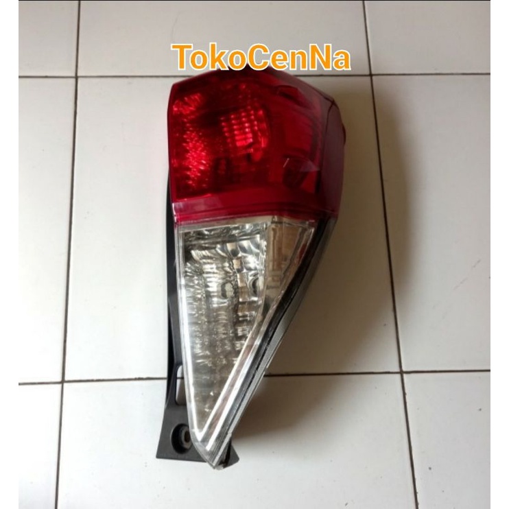Jual STOPLAMP LAMPU BELAKANG INNOVA REBORN KANAN ATAU KIRI | Shopee ...