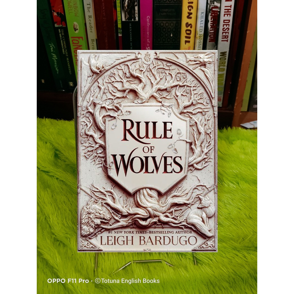 Jual Rule of Wolves (King of Scars Duology, 2) | Shopee Indonesia