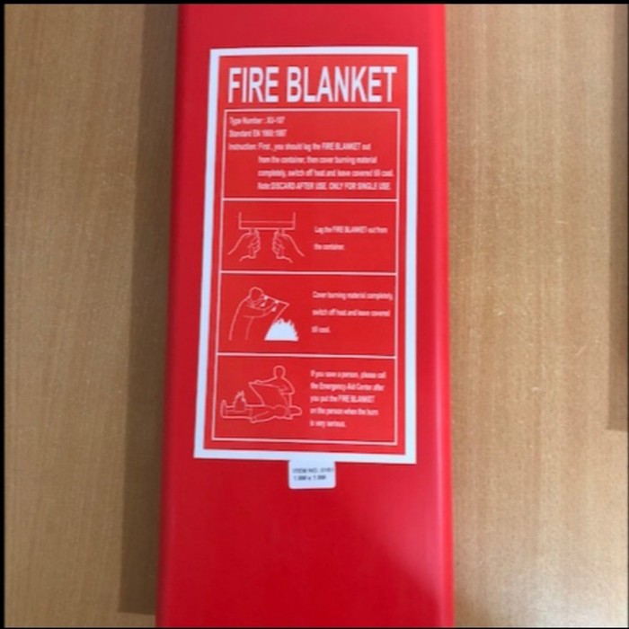 Jual Fire Blanket 1.8 M x 1,8 Meter Kain Selimut Pemadam Api Murah Besar | Shopee Indonesia