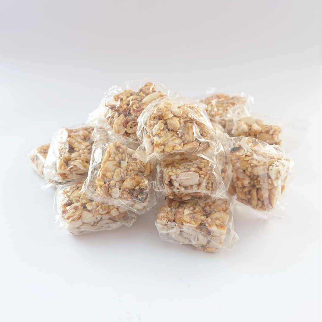 Jual Dipta Karya Enting Enteng Geti kacang Kotak Dua Nanas Camilan Khas ...