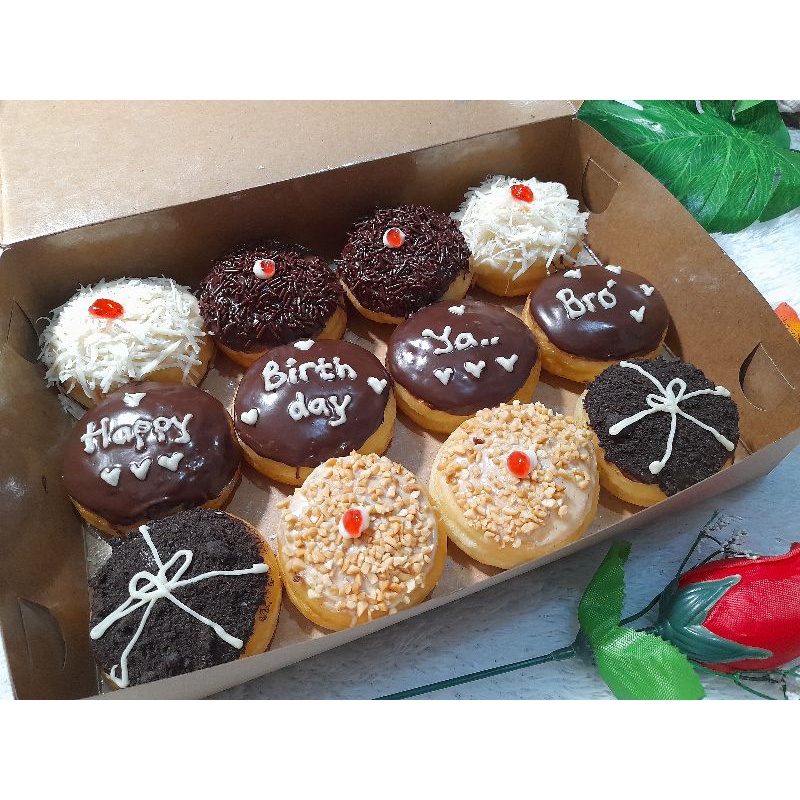 Jual Donat ultah/ Donat ulang tahun/Donat ucapan/Donat tulis/Kue ultah ...