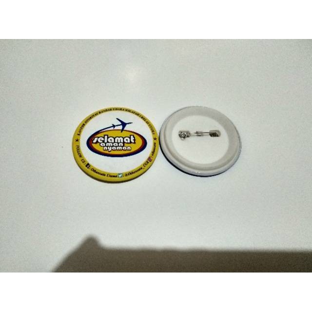 Jual Pin / bross kaleng press custom ukuran 44 mm gambar sendiri ...