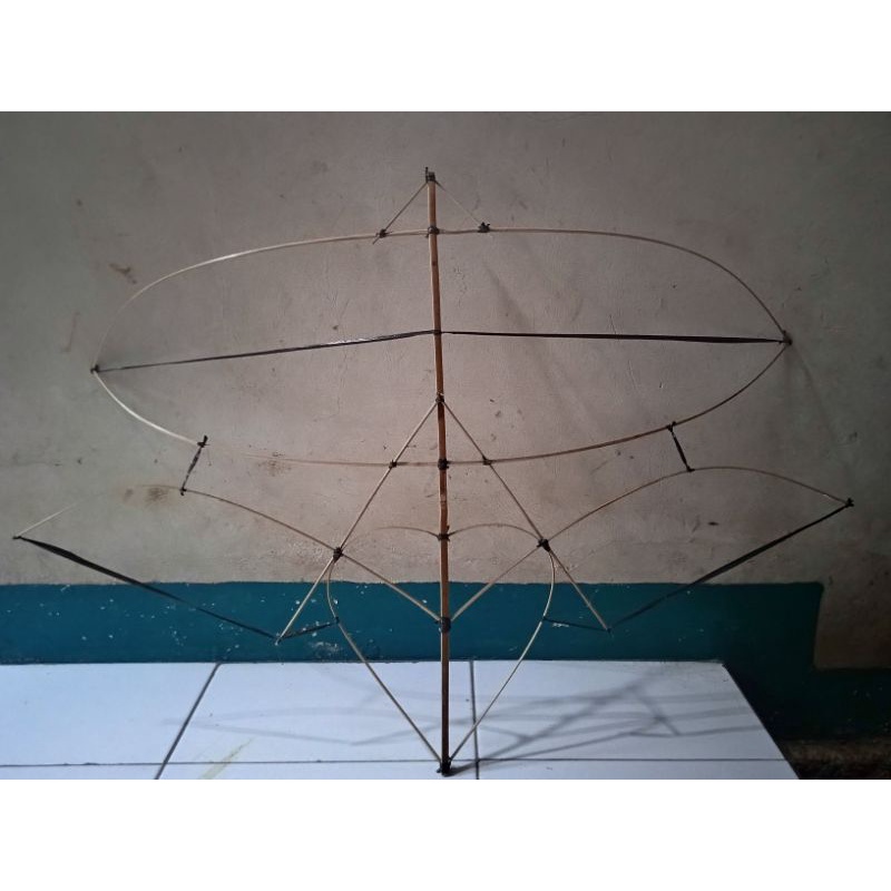 Jual KERANGKA LAYANGAN/WAU TRADISIONAL GAPANGAN PANJANG 1M (Bonus ...