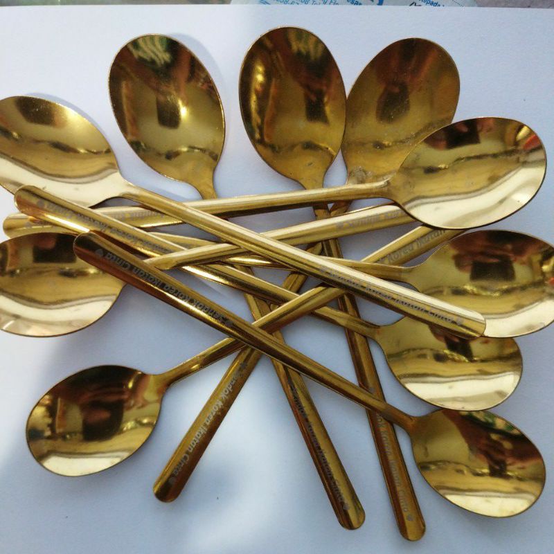 Jual SENDOK KOREA KUNING BAHAN STAINLES | Shopee Indonesia
