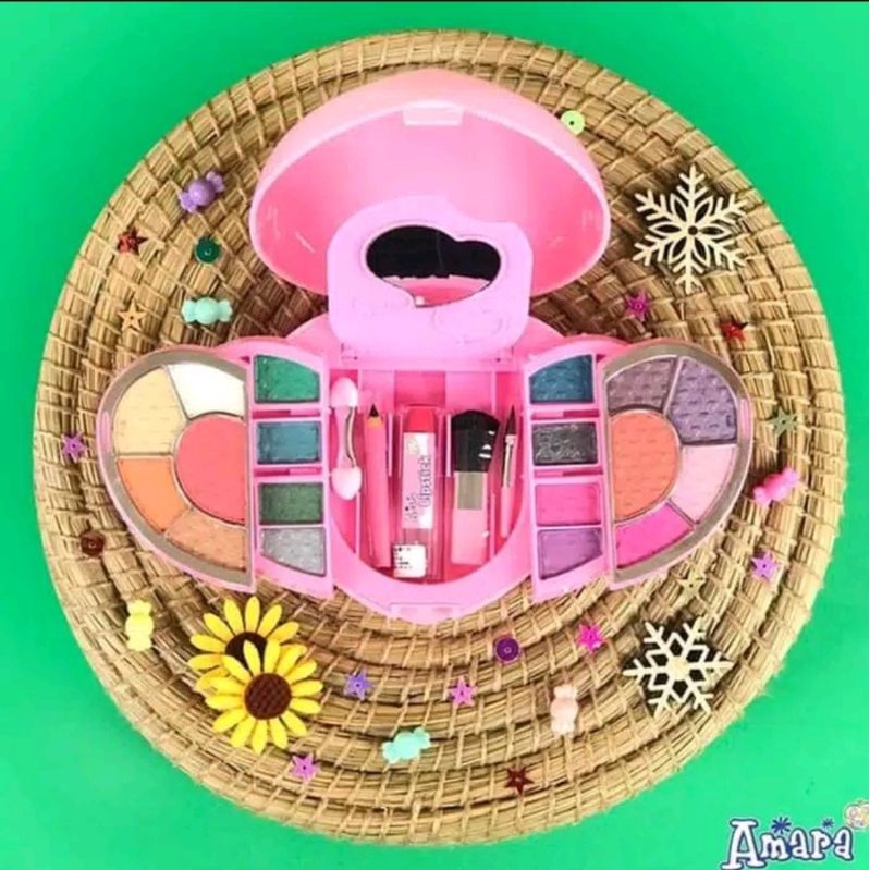 Jual Amara Magic Heart Make Up Kit || Exp Apr 2026 | Shopee Indonesia
