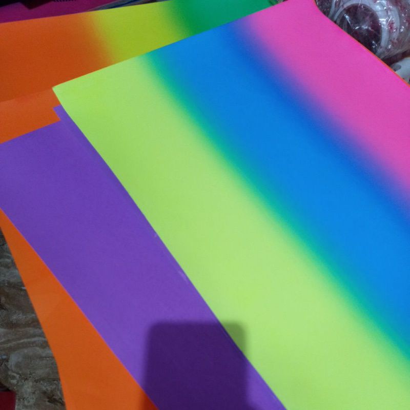 Jual kertas asturo 40 × 60/asturo gradasi/kertas karton /kertas manila ...