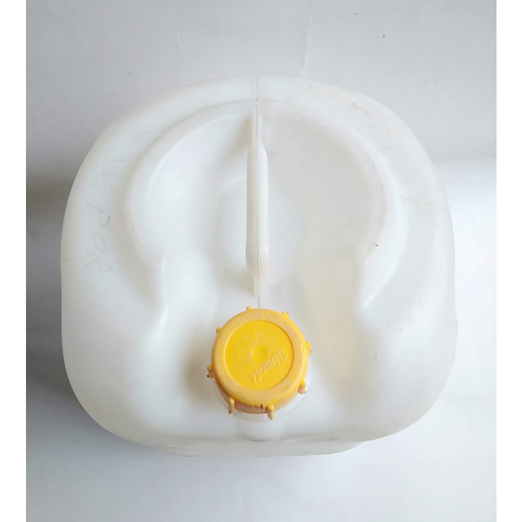Jual Jerigen Bekas 20 Liter Putih Bulat / Jerigen Bekas / Jerigen Bekas ...