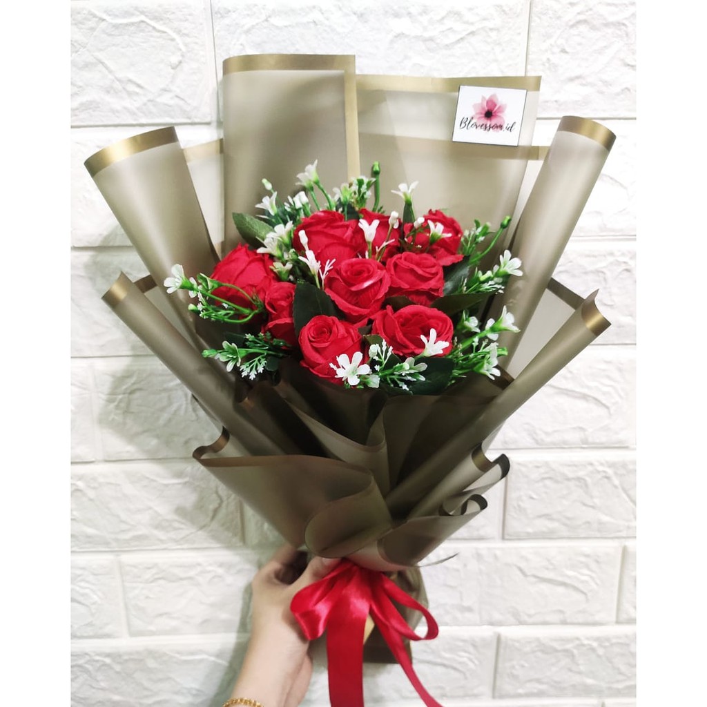 Jual Buket bunga mawar / rose flower bouquet / kado anniversary ...