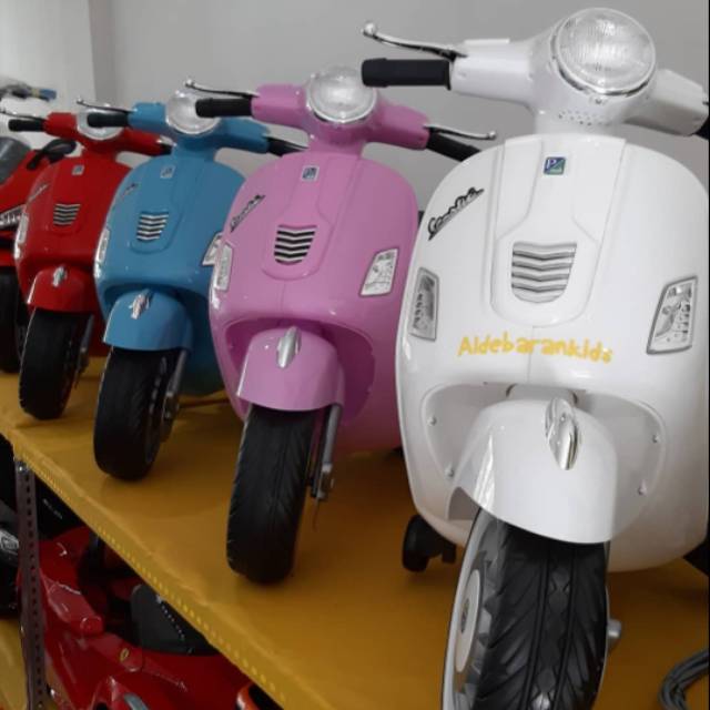 Jual motor mainan aki Vespa vestic | Shopee Indonesia