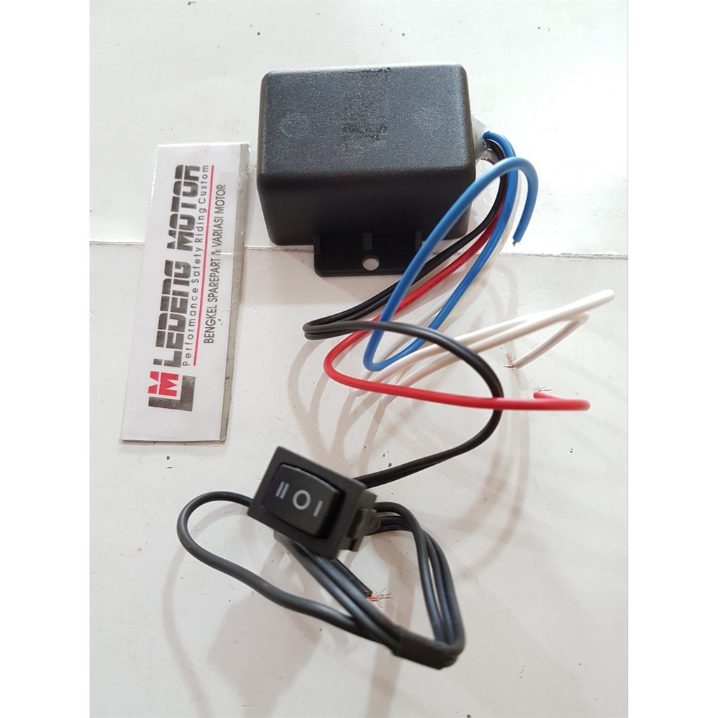 Jual Modul Otomatis Flasher Hazard Touring Stobo Kedip 2 mode (sen on ...