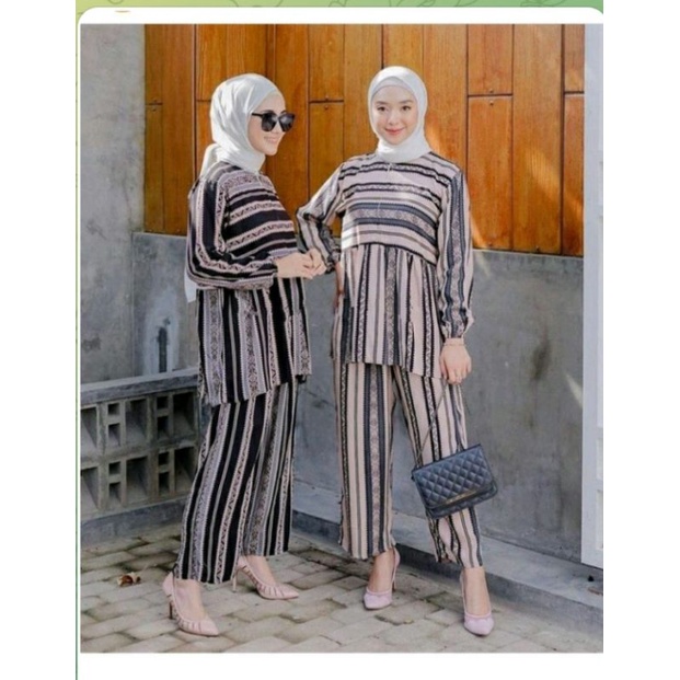 Jual one set | Shopee Indonesia