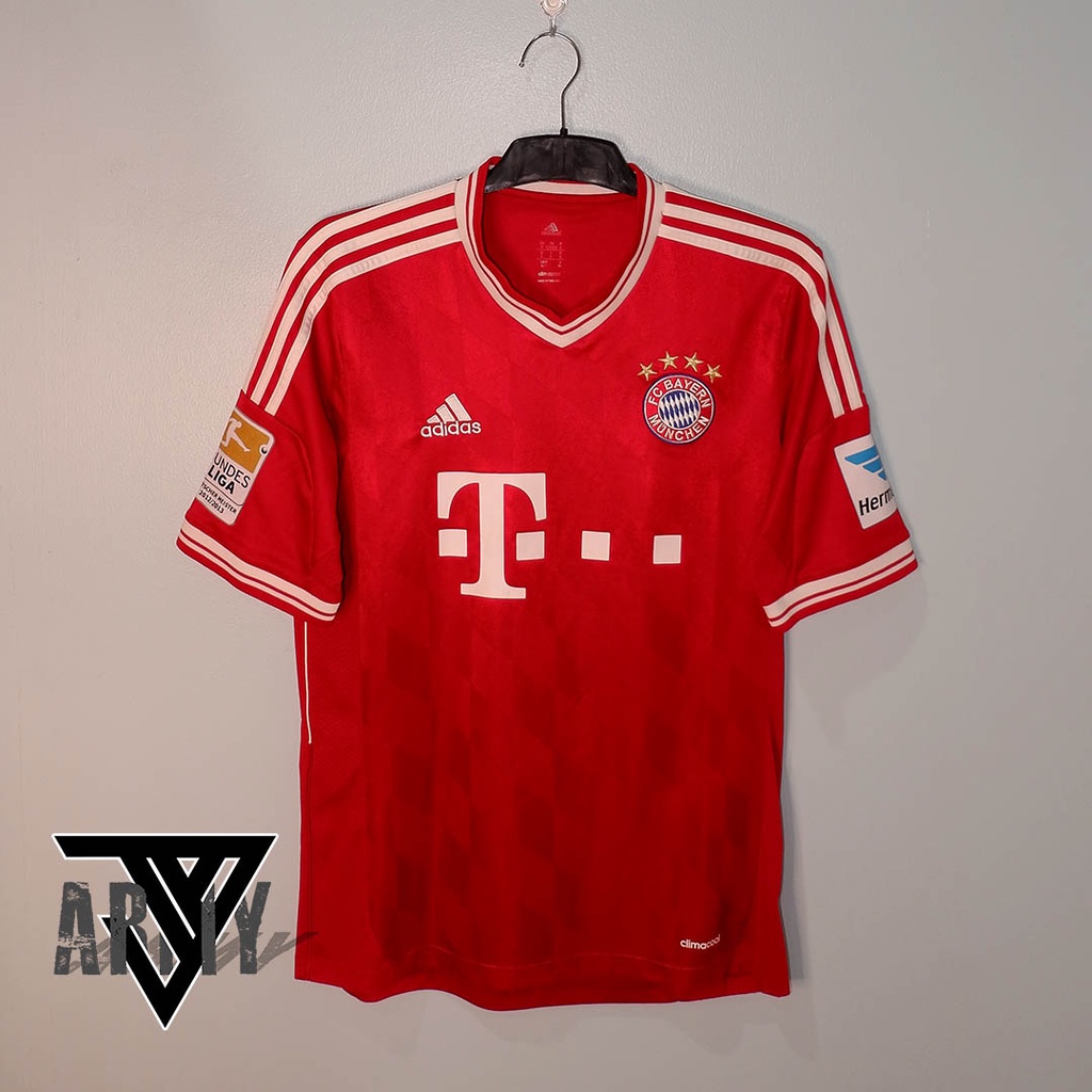 Jual JERSEY BAYERN MUNCHEN 2013/2014 HOME KIT ORIGINAL NNS TONI KROOS ...