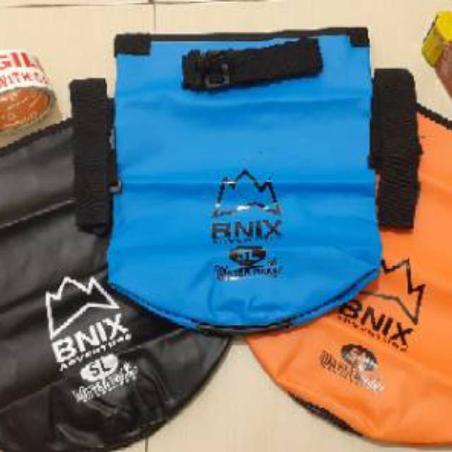 Jual Dry Bag / Waterproof Bag 5L (Tas waterproof / Tas Anti Air ) | Shopee Indonesia
