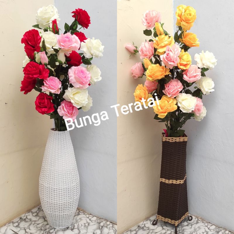 Jual BUNGA MAWAR ROSE ARTIFICIAL PLASTIK RANGKAIAN SUDUT | Shopee Indonesia