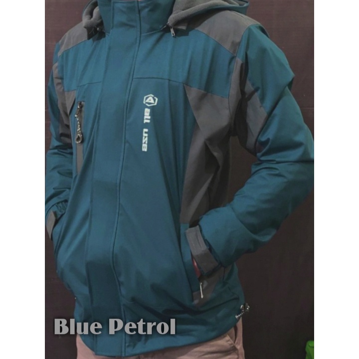 Jual Jaket Gunung Original Pria All Use Outdoor windproof n Waterproof ...