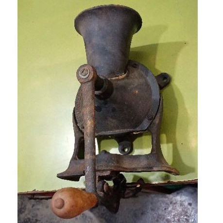 Jual Alat Penggiling Kopi Engkol Manual Merk Spong & Co. Ltd. No.4 ...