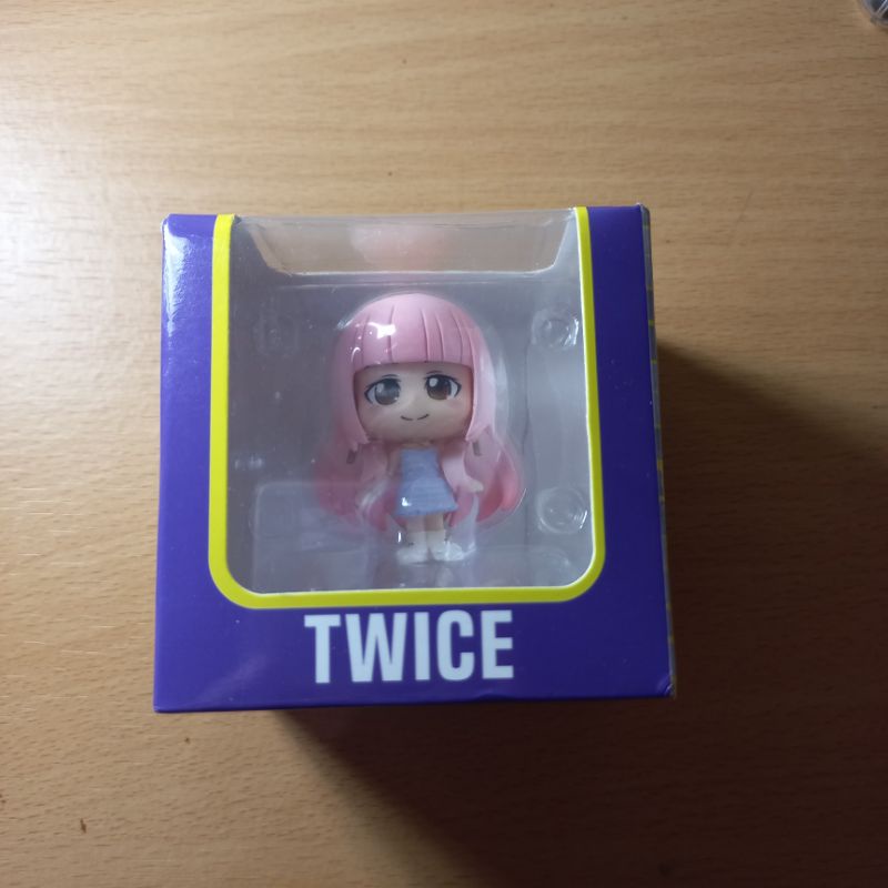Jual TWICE SANA Miniature Figure 1st ARENA TOUR 2018 "BDZ" JAPAN ...