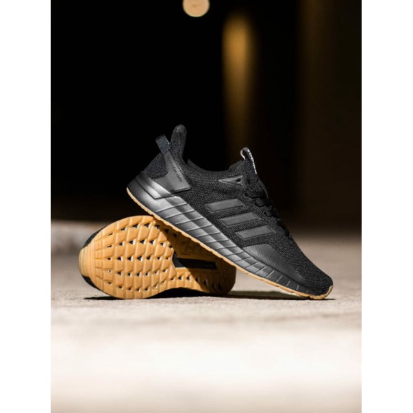 Jual Adidas Questar Ride Full BlacK Gum Sole (ORIGINAL) - Sepatu Adidas ...