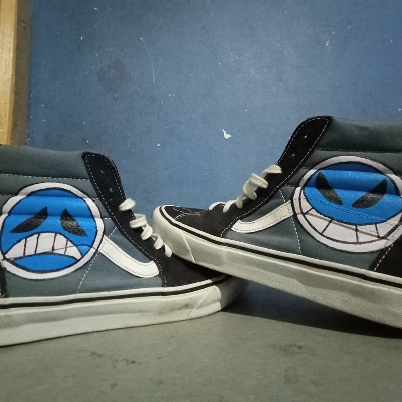 Jual sepatu lukis/custom (kartun) | Shopee Indonesia
